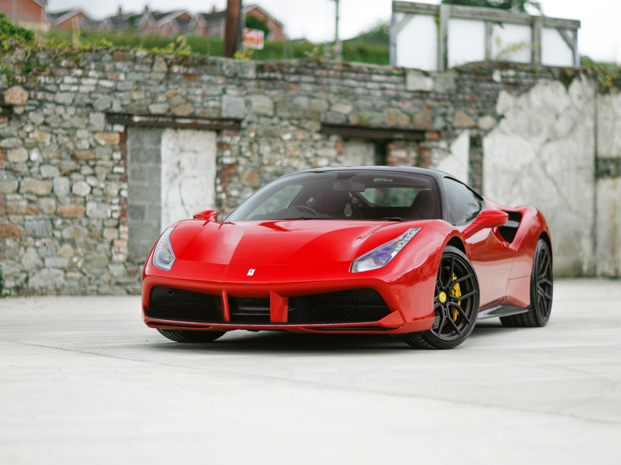 £125,000 or Stunning Ferrari 488 GTB - R Kings Competitions